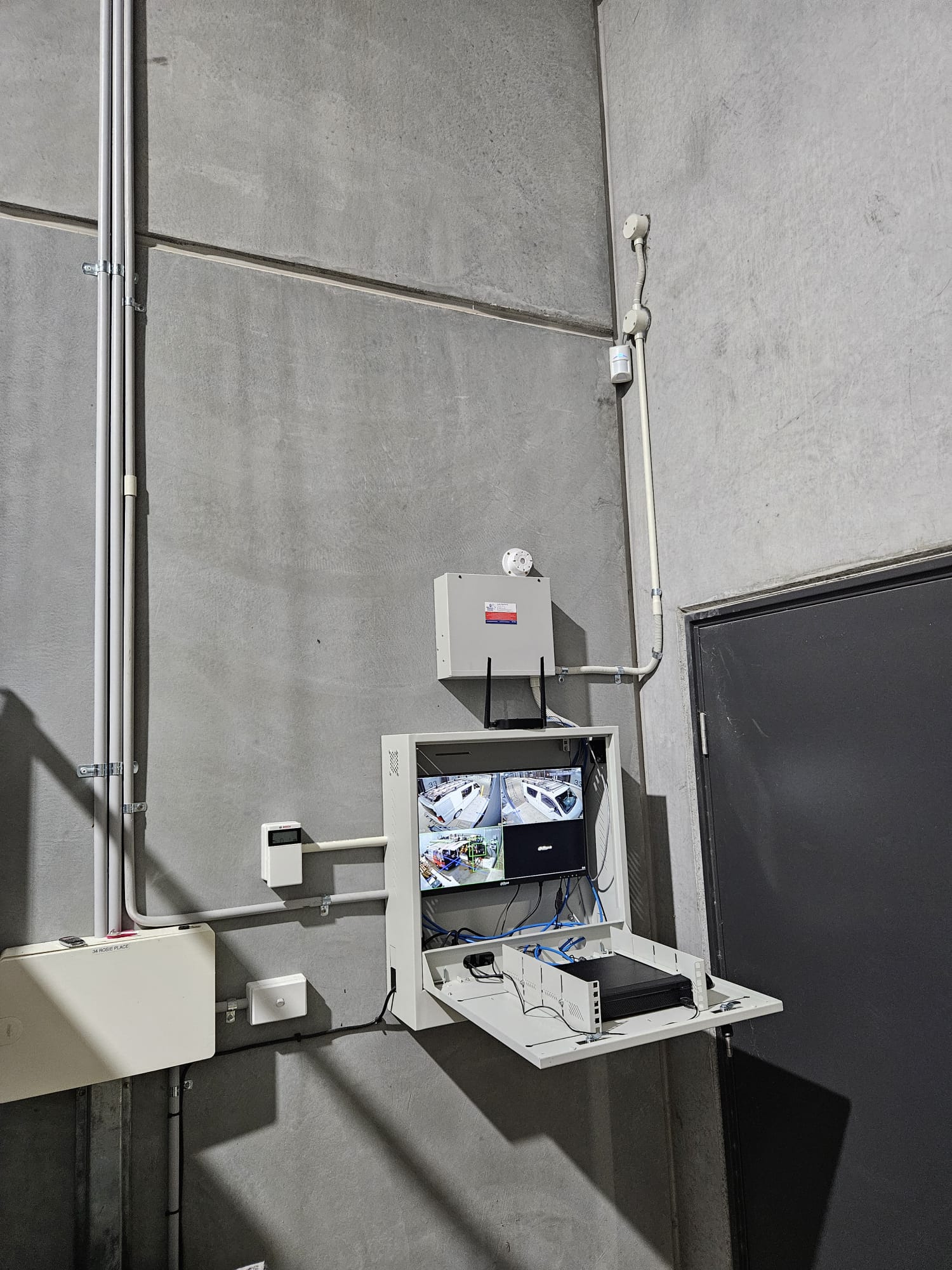 How to choose the right security for your business? - Jim's Security
